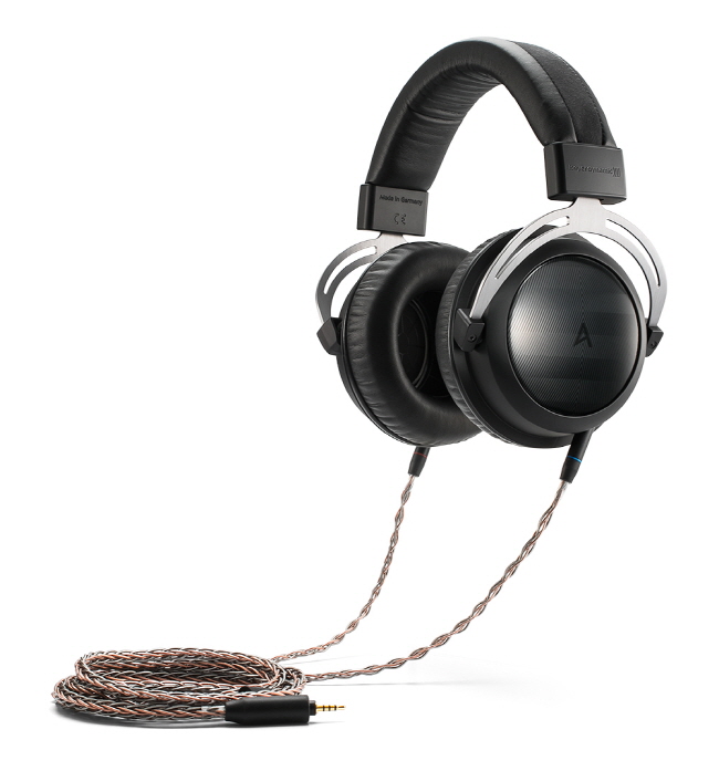 아스텔앤컨, 베이어다이나믹 콜라보 헤드폰 AK T5p 2세대 선보여