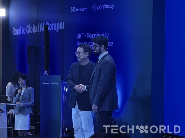 SKT, AI 검색 ‘퍼플렉시티’와 협력…“과소투자 보다는 과잉투자가 나아“