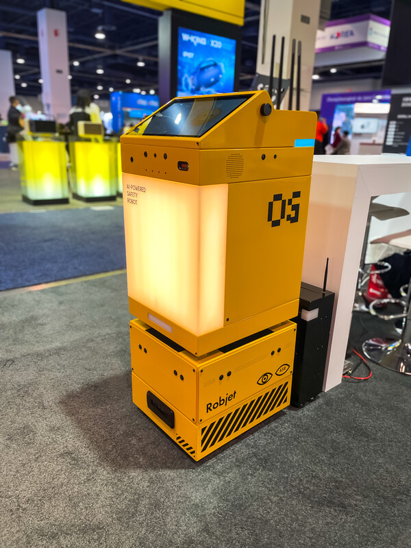 [CES 2025] 도구공간, 순찰로봇 ‘로브제 S5’ 첫선